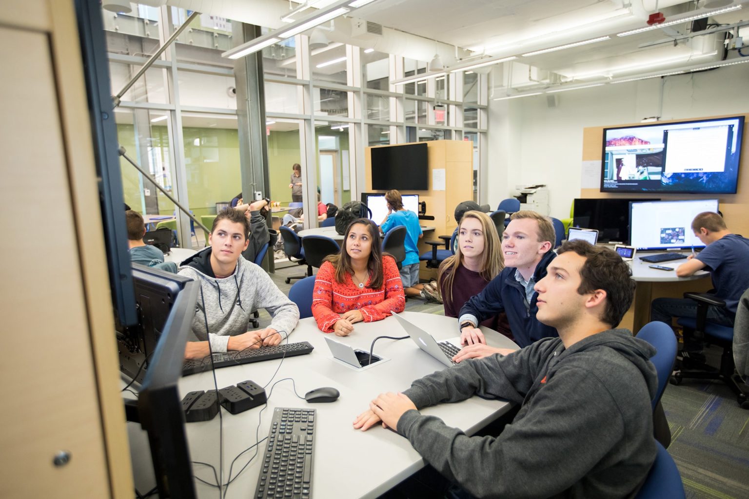 ME Design and Simulation Lab | School of Engineering